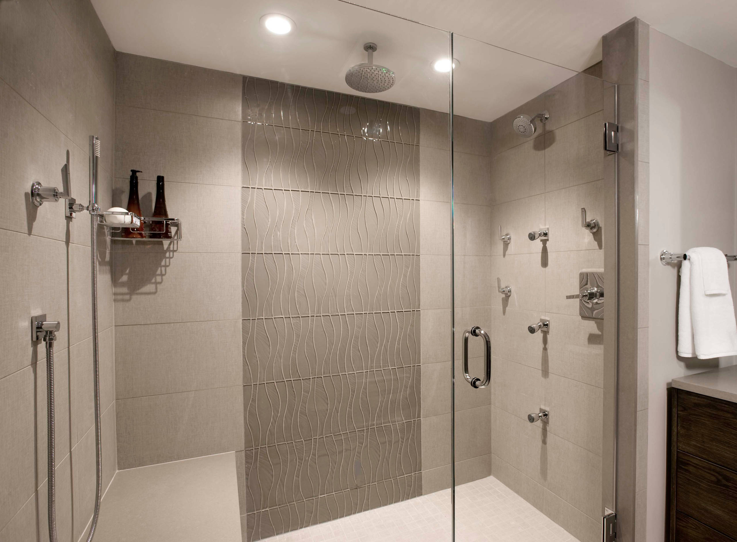 Showers For Contemporary Body Sprayers