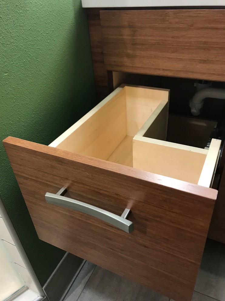 Fort Atkinson Modern Bath - Modern - Bathroom - Milwaukee - by INDECO Interior Design Company ...