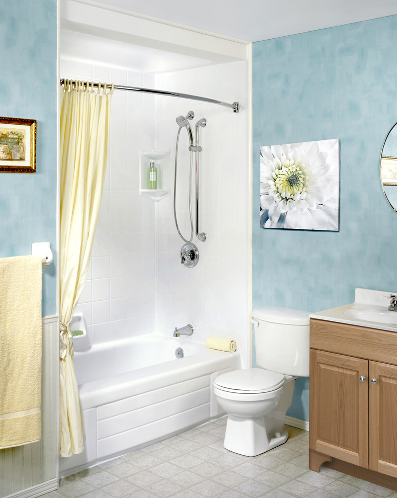 Full Bathtubs - Traditional - Bathroom - Other - by Bath Fitter | Houzz