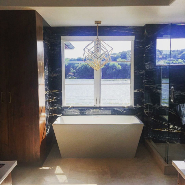 Full Height Backsplash - Cuarto de baño - Austin - de AAA Stoneworks | Houzz