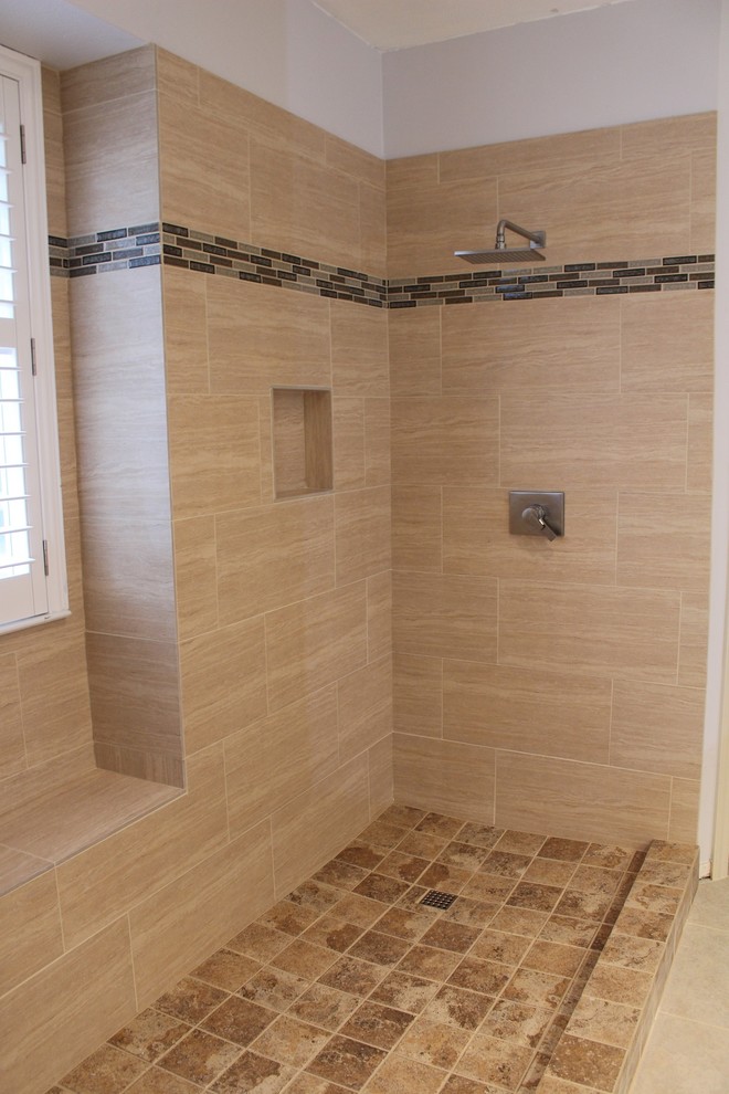 Full walk-in shower with frameless glass - Modern - Bathroom - Dallas ...