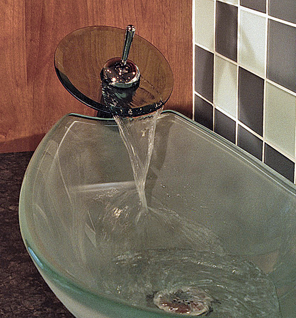 George Jetson Meets Frank Lloyd Wright - Minimalistisch - Badezimmer ...