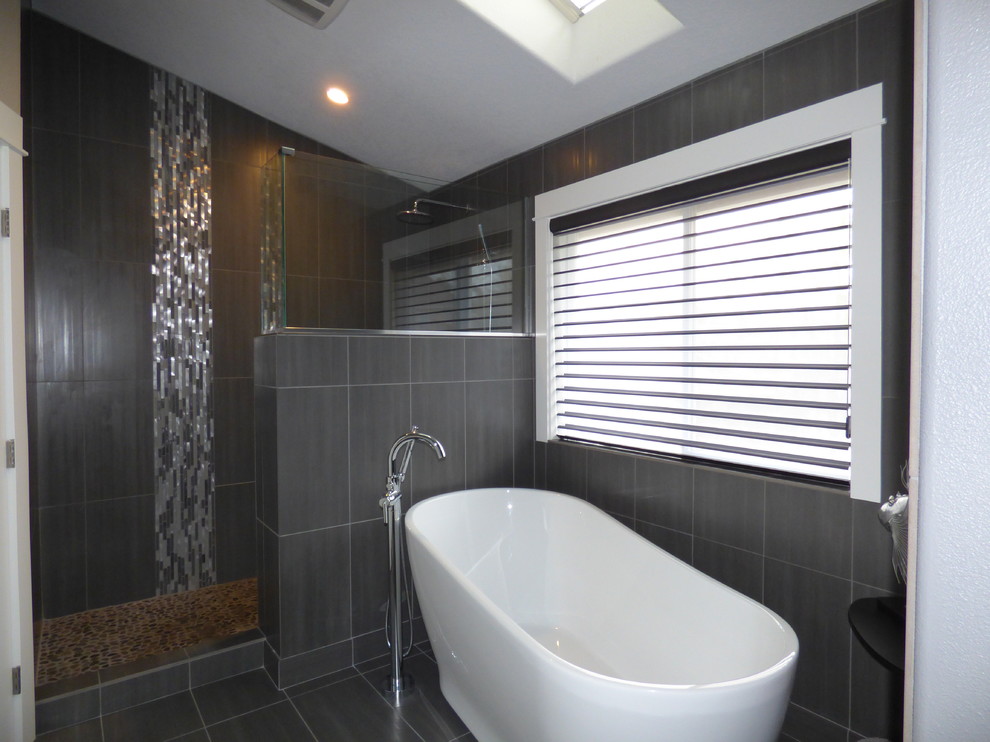 Gresham Resident - Modern - Bathroom - Portland - by Allure Window ...