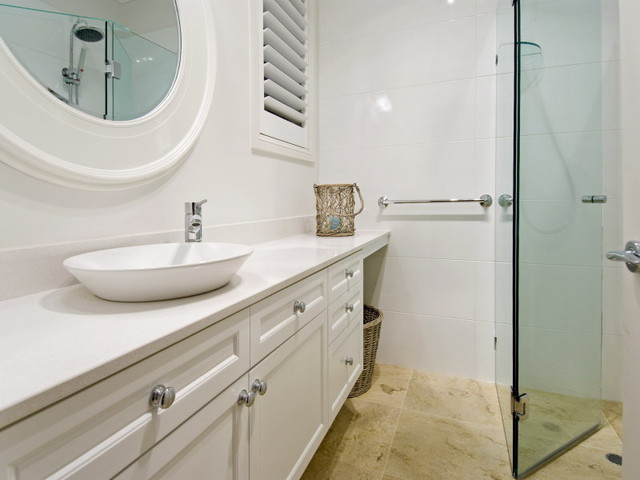 Hamptons Bathroom - Traditional - Bathroom - Gold Coast - Tweed - by ...
