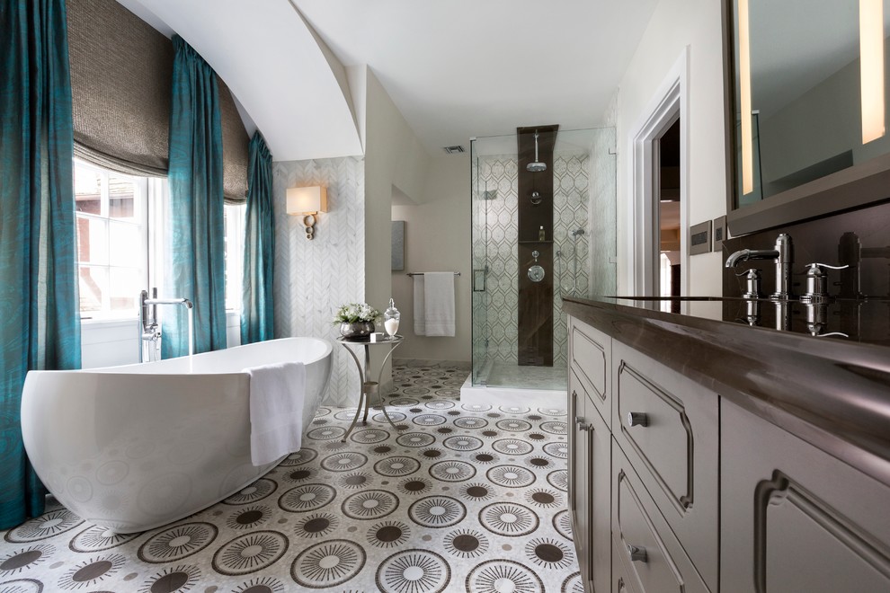 Historic Bath Transformation Filled with Details - Contemporaneo ...