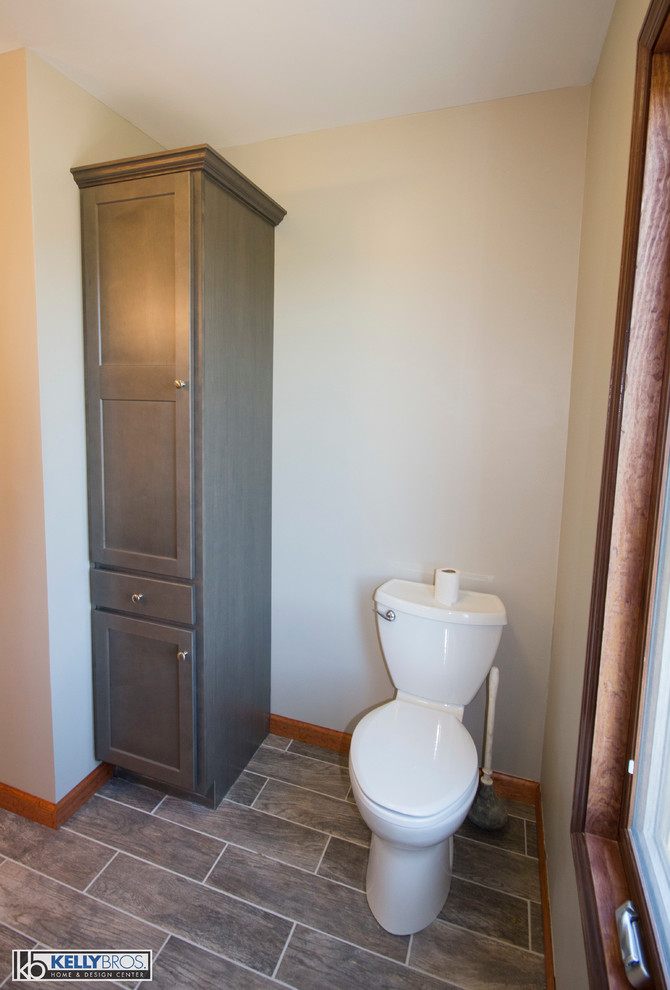 Homecrest Arbor Maple Willow & Arbor - Modern - Bathroom - Cincinnati ...
