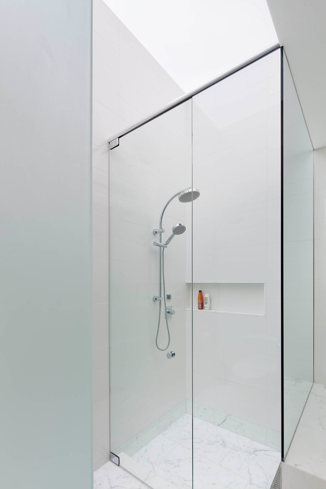 House with a Red Wall - Modern - Bathroom - Toronto - by Kohn Shnier ...