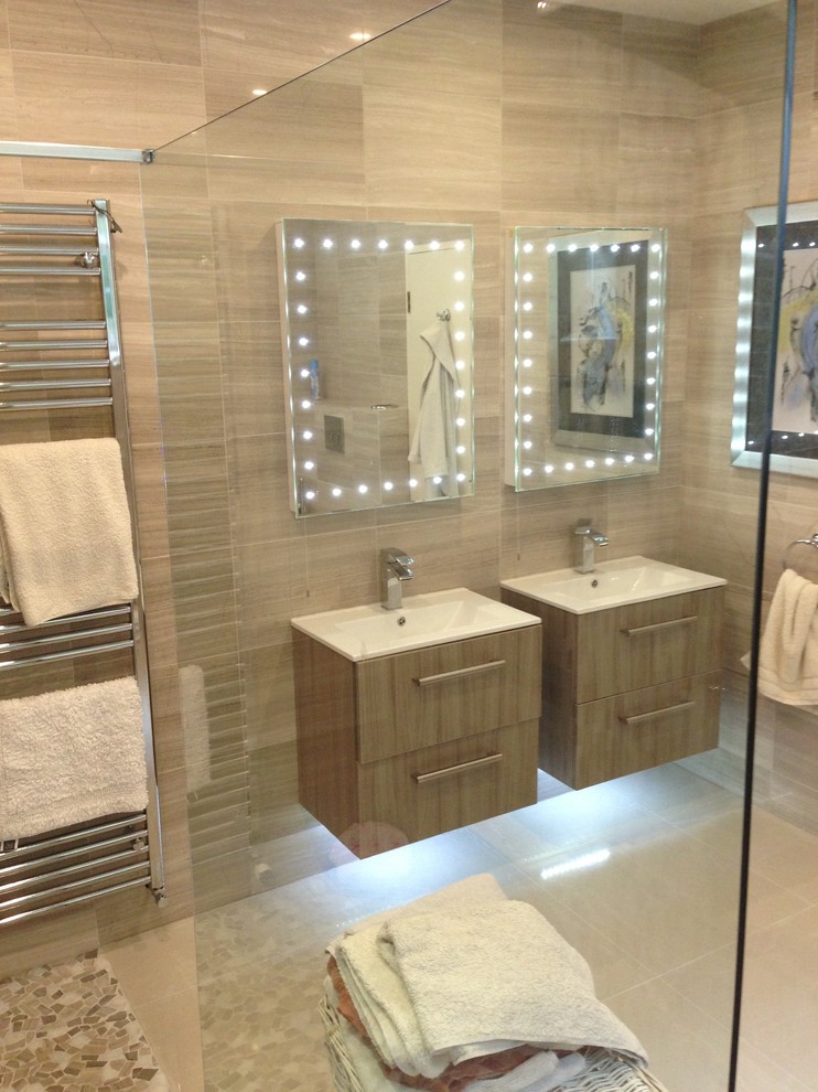 Howden Wet Room - Contemporary - Bathroom - Cheshire - by Ballantyne ...