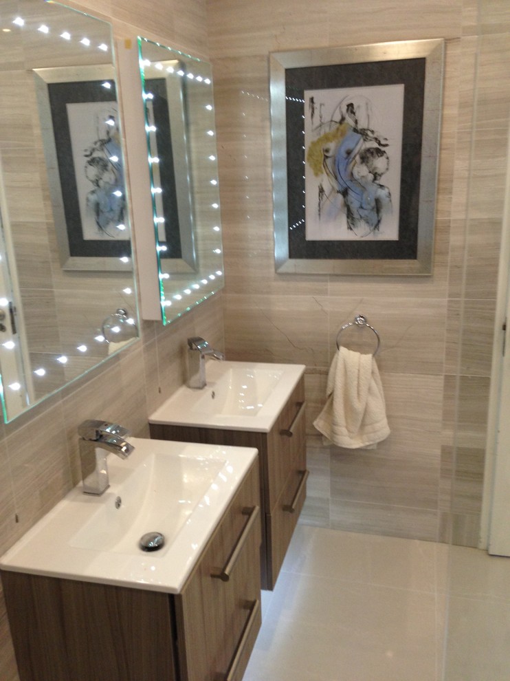 Howden Wet Room - Contemporary - Bathroom - Cheshire - by Ballantyne ...