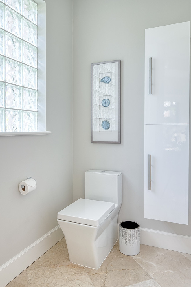 Ibis Country Club II - Mediterranean - Bathroom - Miami - by ShaRee ...