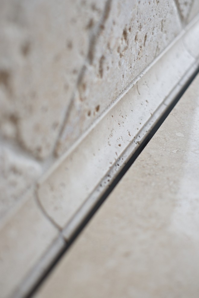 Installing our drain as a "Hidden Drain" - Contemporain - Salle de Bain ...