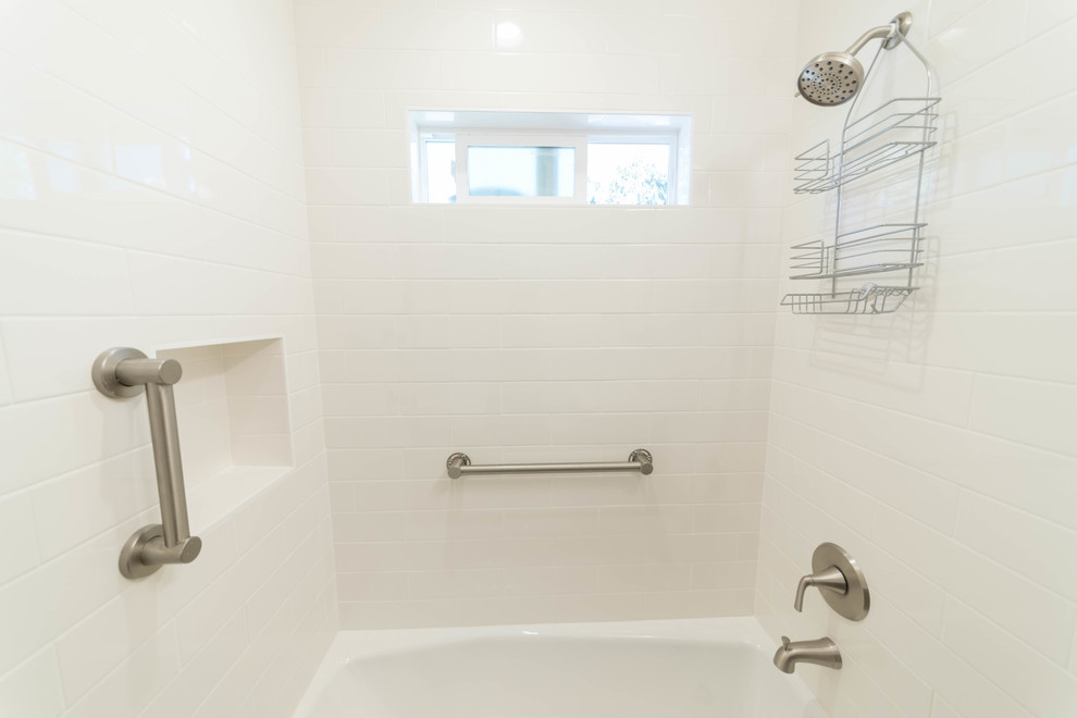 Interior and exterior home transformation - Cuarto de baño - San ...