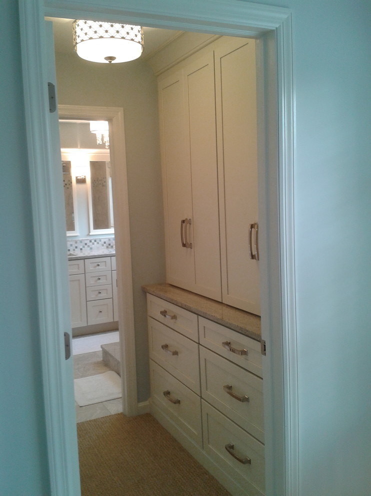 Kraftmaid Devron Canvas - Traditional - Bathroom - Baltimore - by ...