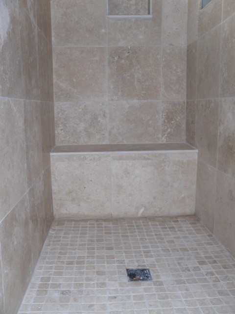 Lago Vista Travertine Showers and Floors - Mediterranean - Bathroom ...