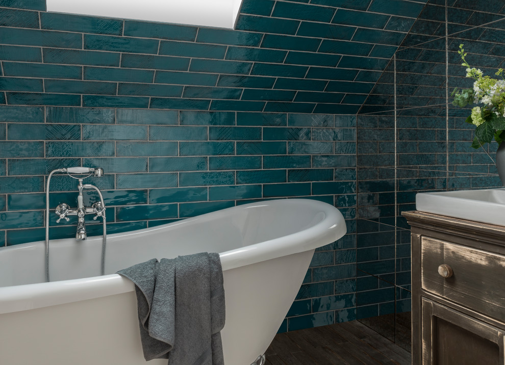 Lampas Peacock Glazed Pattern Ceramic Tile - Contemporary - Bathroom ...