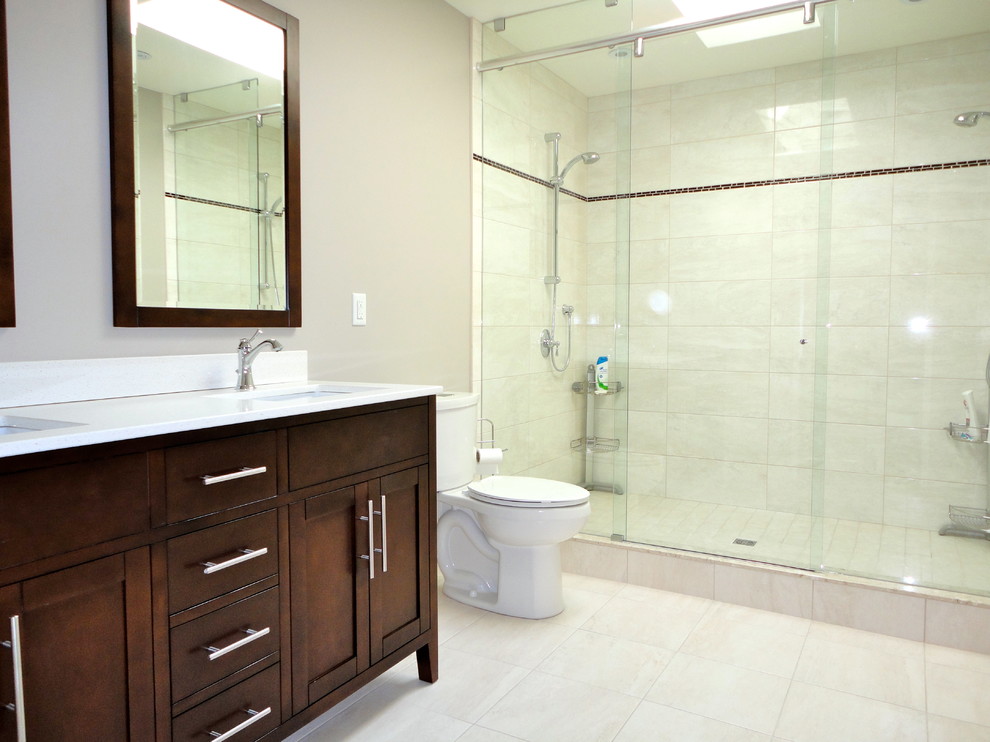 Leaside Double Shower Ensuite - Toronto - Classique - Salle de Bain ...
