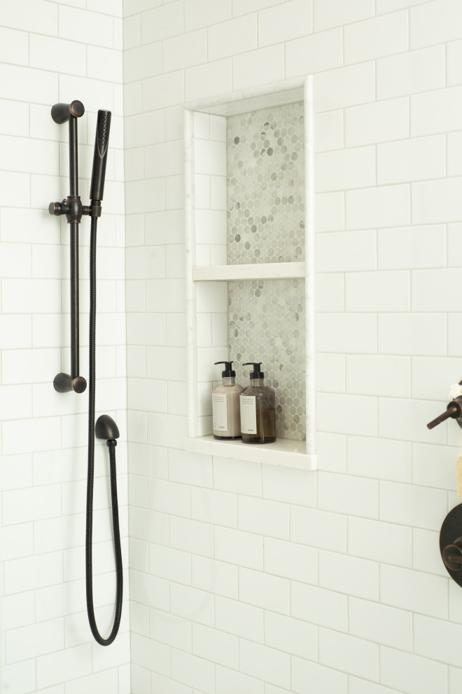 Lincoln Park: Orchard - Transitional - Bathroom - Chicago - by Lugbill ...