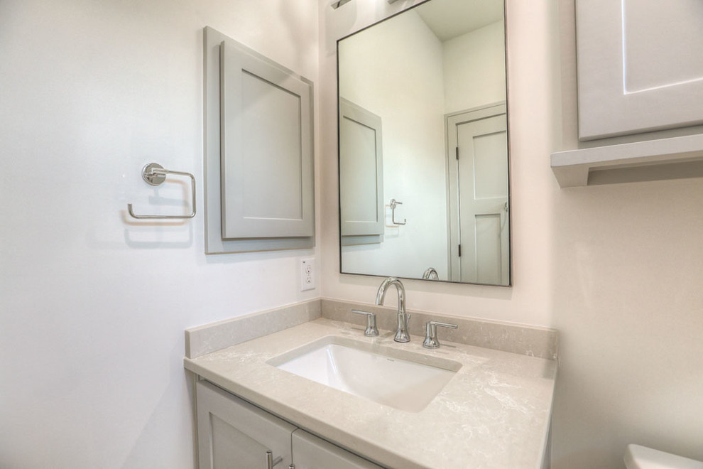 Lomness Residence - Craftsman - Bathroom - Houston - by Alleanza Custom ...