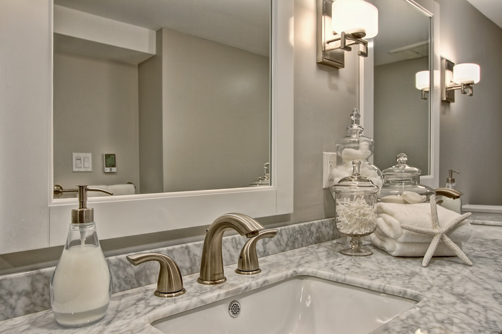 Lorne Park Bathroom Renovation - Beach Style - Bathroom - Toronto - by ...