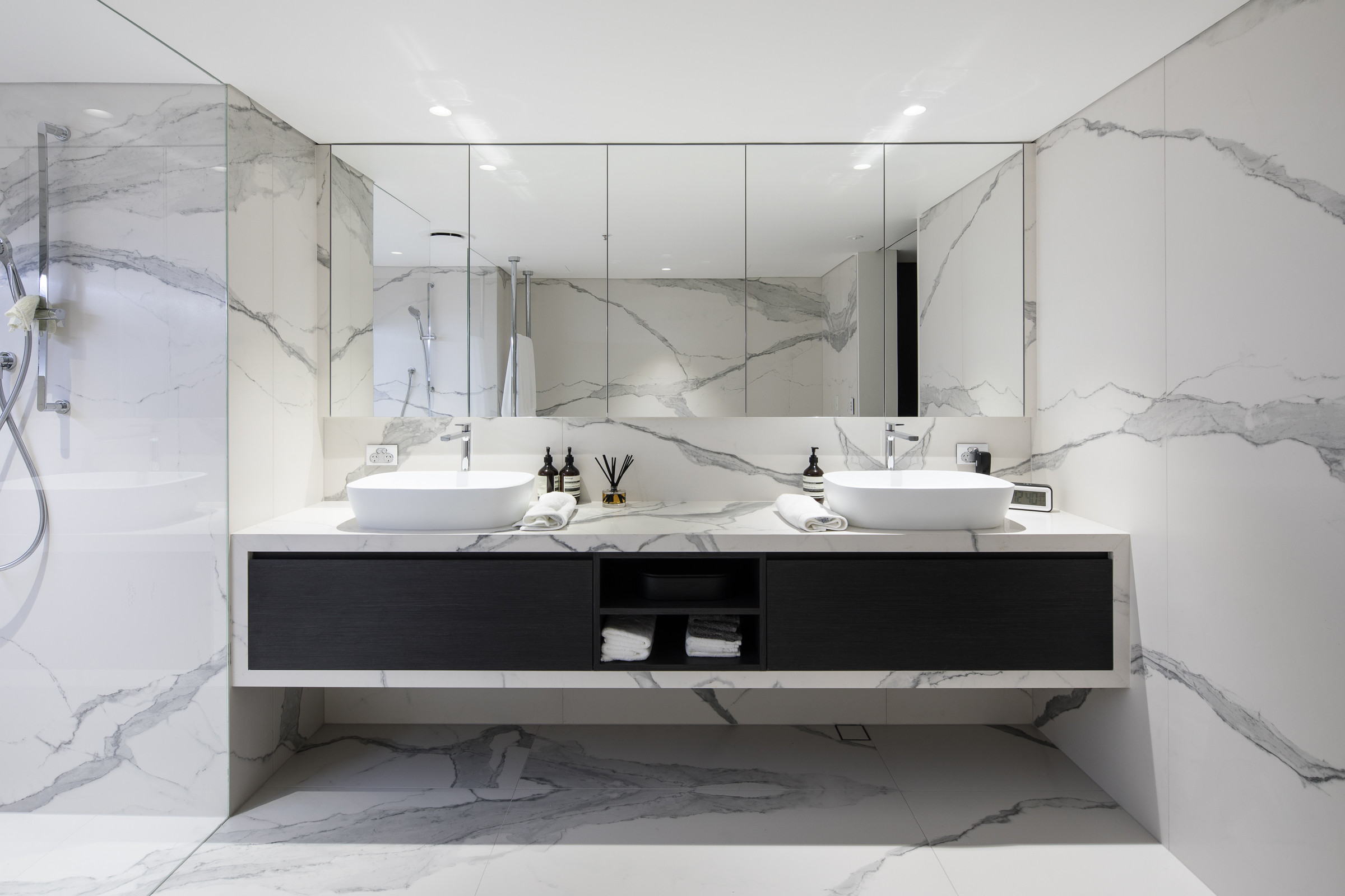20 Ideas For Opulent Bathrooms