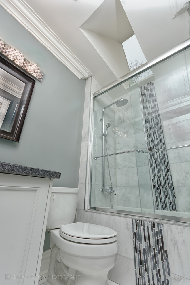 Maple Grove - Traditional - Bathroom - Toronto - by Adrian Lyons ...
