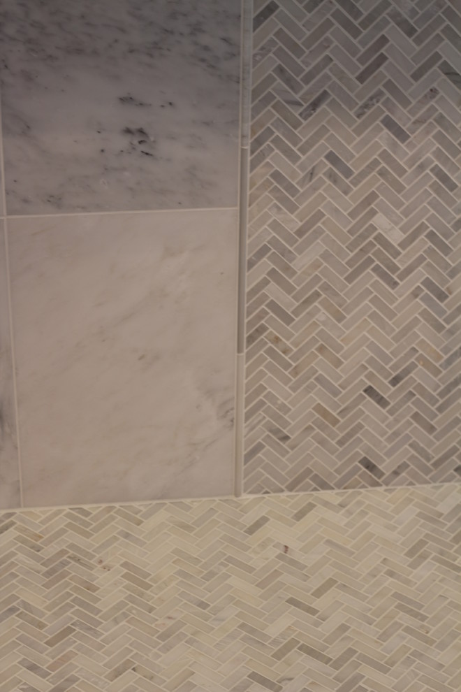 Marble Herringbone Tile Floor meets Herringbone Accent Tile ...