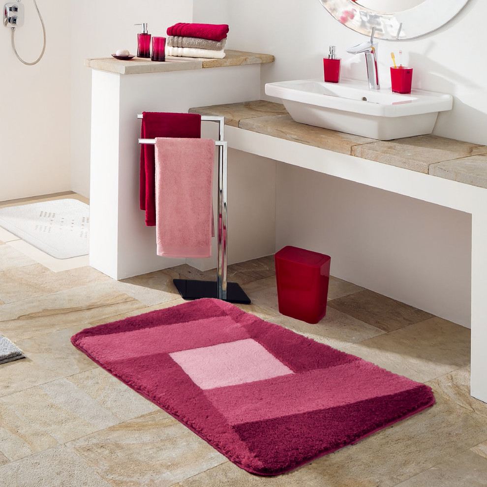 Marsala Style Bathroom Decor Ideas - Contemporary - Bathroom - New York ...