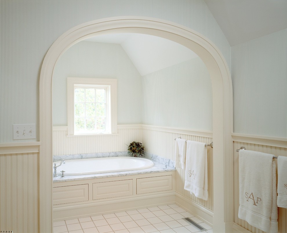 Master Bath Tub Alcove - Traditional - Bathroom - Minneapolis - by ...