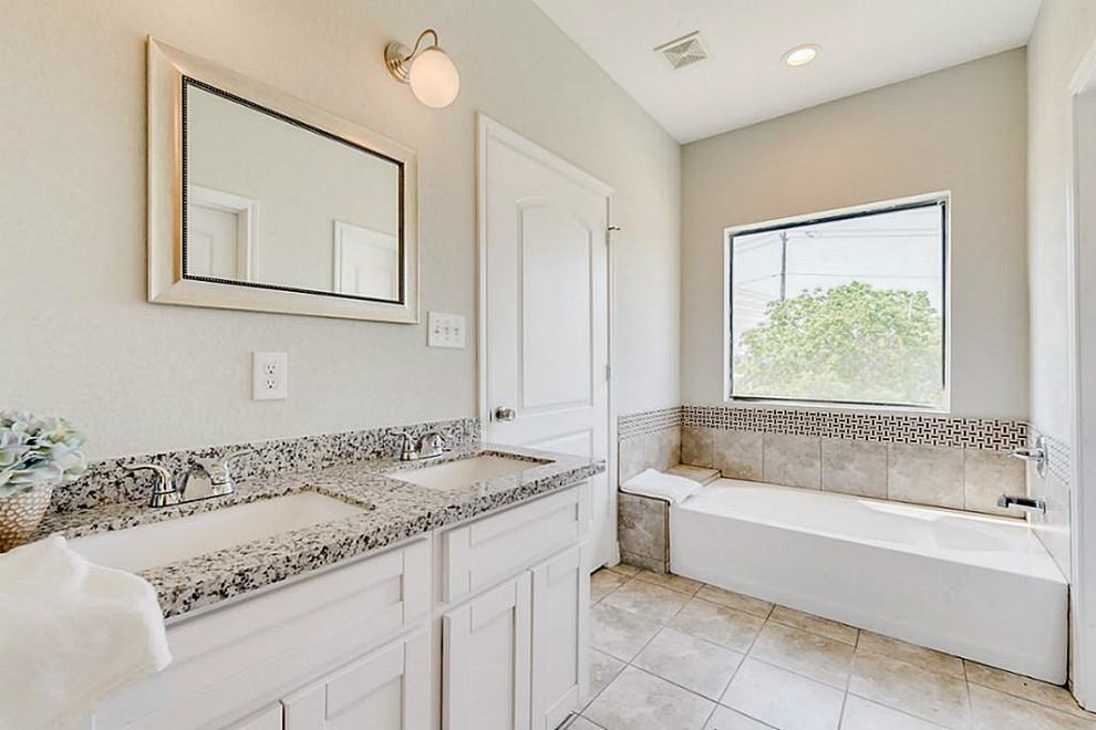 Master Bathroom - Traditional - Bathroom - Houston - by MHS CONSTRUCTION & DESIGN LLC | Houzz