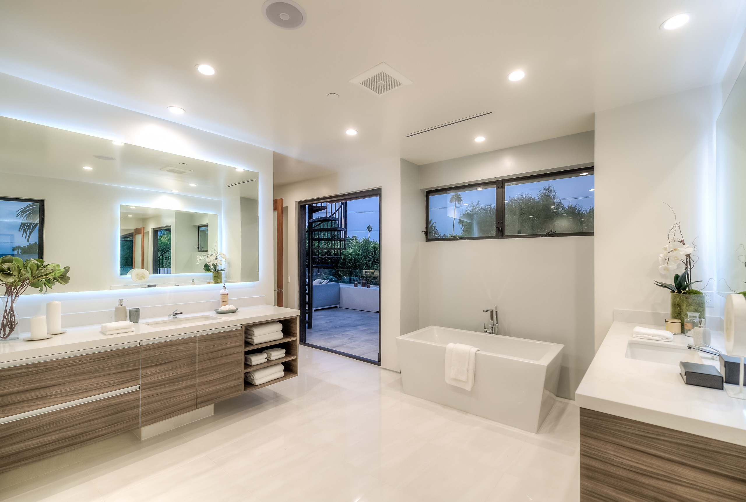 Modern Primary Bathroom Perfection - Heritage Haus Designs