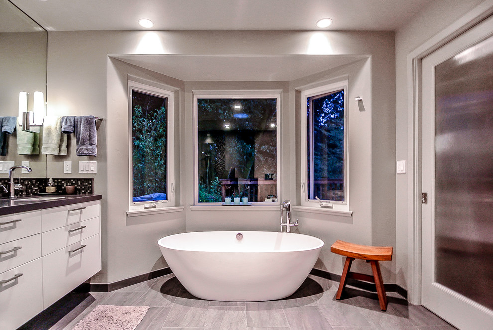 Master Bathroom Tub and Bay Windows - Contemporary - Bathroom - Other ...