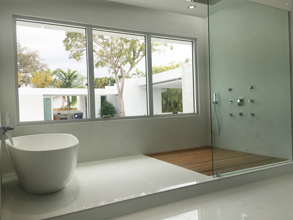 Master shower - Modern - Bathroom - Miami - by UNEKUAL Construction | Houzz