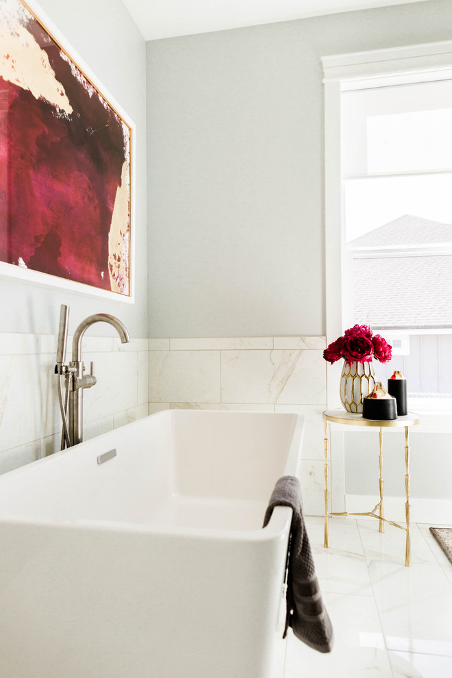 Mecham Dream Home | Ellie + Jared Mecham - Classique Chic - Salle de ...