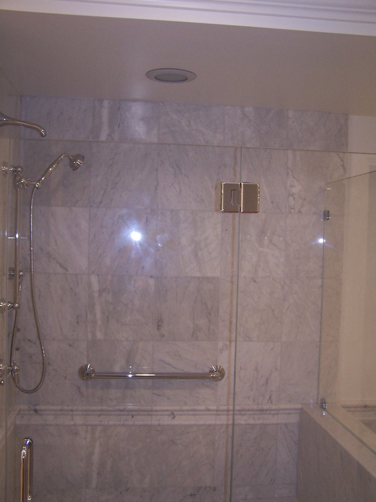 Menlo Condo - Bathroom - San Francisco - by Margaret Wimmer ...