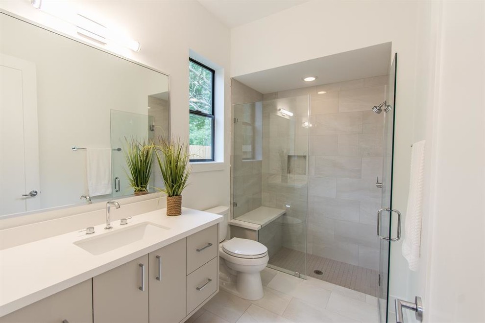 Merlin - Contemporary - Bathroom - Houston - by Unika Homes | Houzz UK
