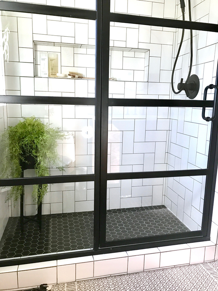 Mid-Century Modern Master Bath - Modern - Bathroom - Grand Rapids - by Design Phase | Houzz