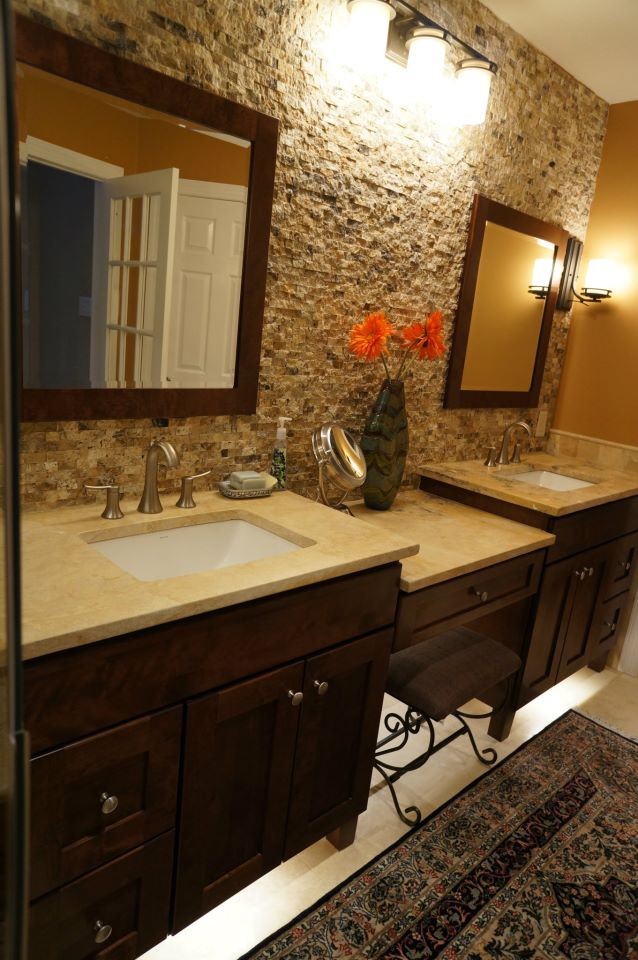 Mocha Onyx Splitface Accent Wall - Traditional - Bathroom - Philadelphia - by StoneMar Natural ...