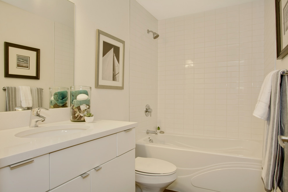 Modern Green Seattle Remodel - Modern - Bathroom - Seattle - by Seattle ...