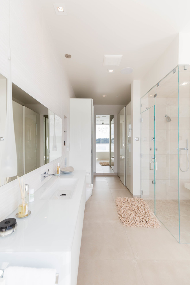 Modern Lake Washington Home - Modern - Bathroom - Seattle - by ...
