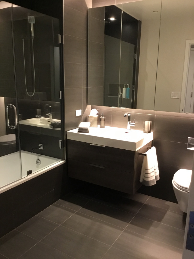 Modern NYC Bathroom - Modern - Bathroom - New York - by Just the Right ...