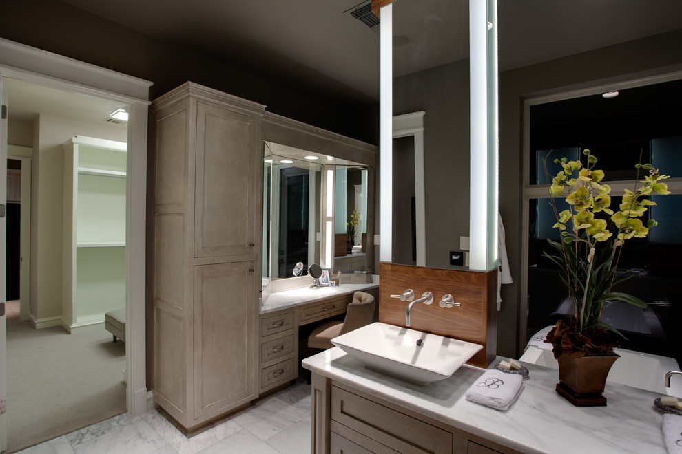 Modern Santa Fe Style - Contemporary - Bathroom - Austin - by Burdick ...