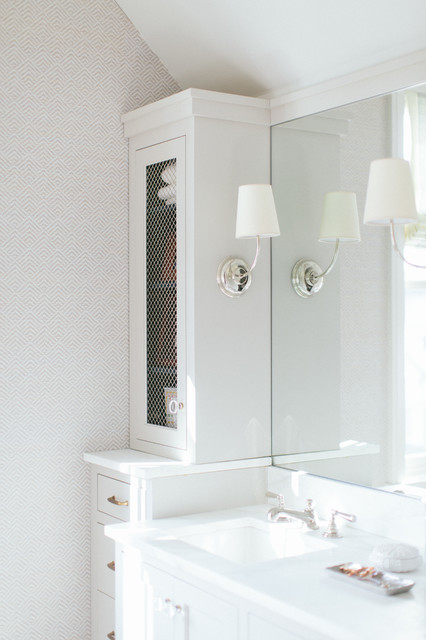 More than Basic at Barrinngton - Contemporain - Salle de Bain - Chicago ...