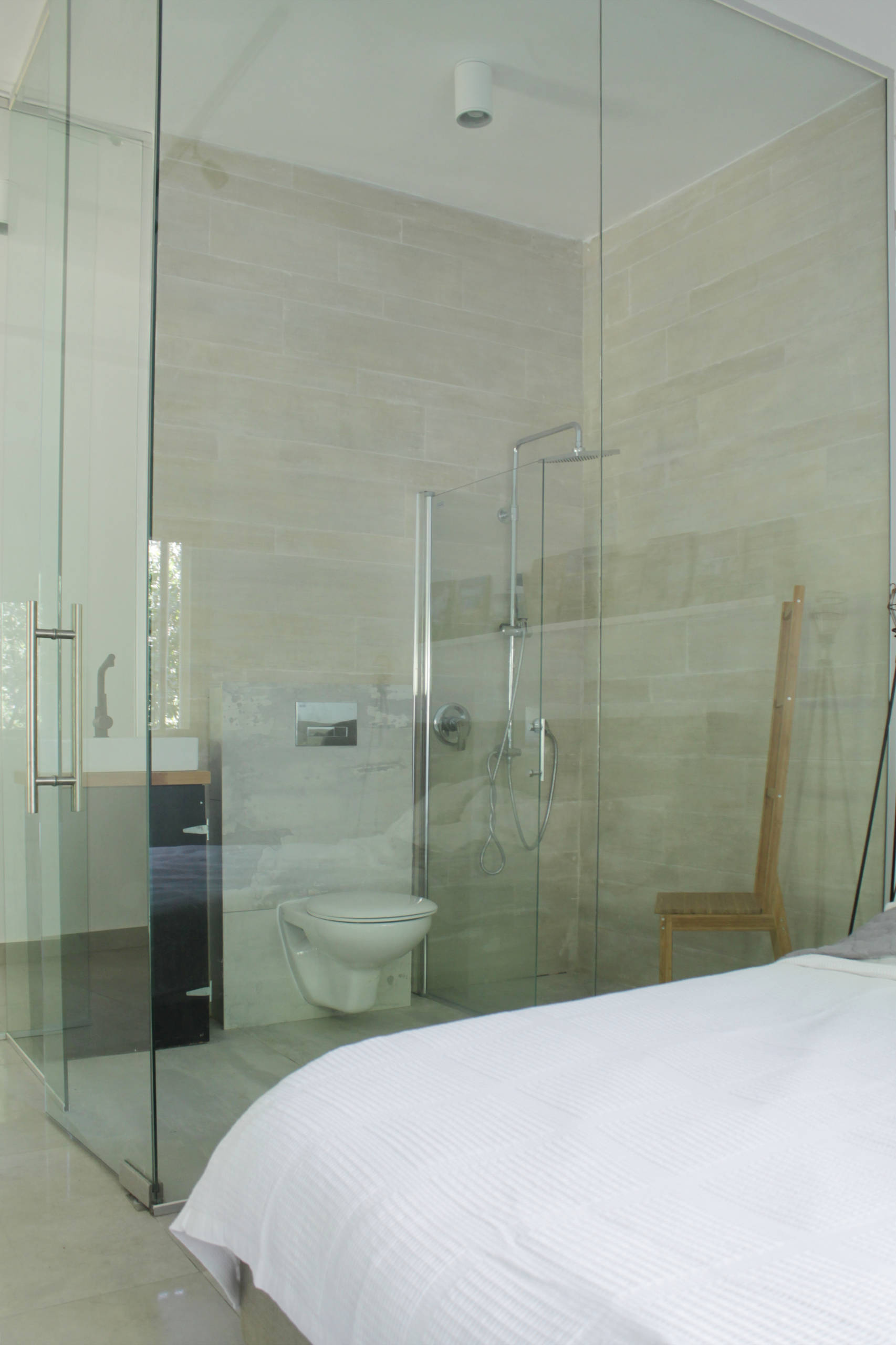 My Houzz: Bringing Sunlight and Leafy Views to an Israeli Apartment ...