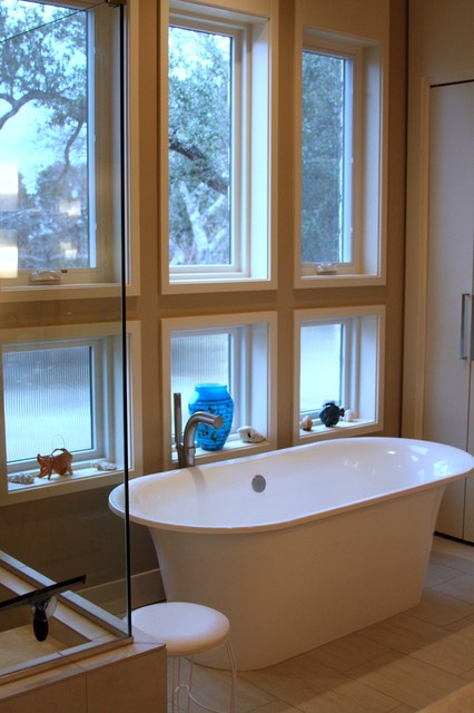 Net Zero House - Contemporain - Salle de Bain - Austin - par Danze ...