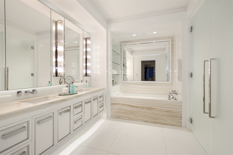 New York, NY Luxury Staging East 79th Street - Modern - Bathroom - New ...