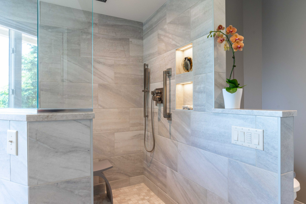 North Arm Drive Master Bath - Contemporary - Bathroom - Minneapolis ...