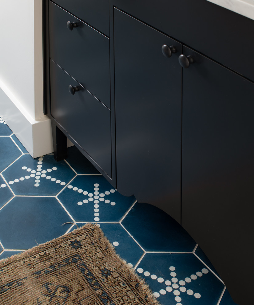 Olympic Manor Mid-Century - Eclectic - Bathroom - Seattle - by Heidi ...