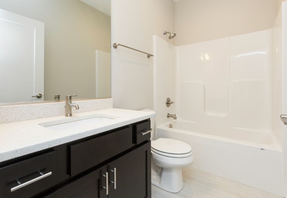 Paramount: The Sawgrass - Traditional - Bathroom - Other - by Paramount ...