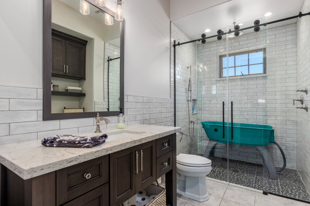 Patrick Acres - Farmhouse - Farmhouse - Bathroom - Phoenix - by ...