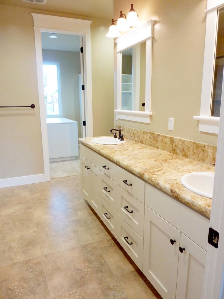 Patwin Terrace Farmhouse 1 - Farmhouse - Bathroom - San Francisco - by ...